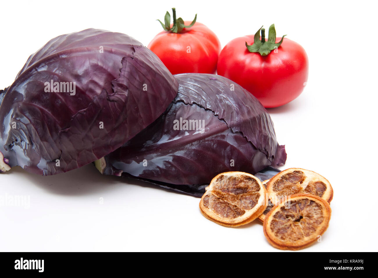 Red cabbage with loose leaves Stock Photo - Alamy