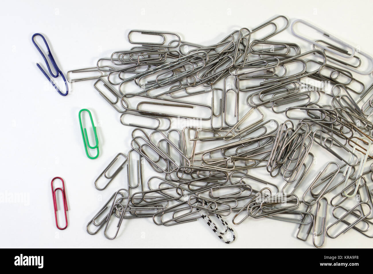 bunch of colorful paper clips Stock Photo - Alamy