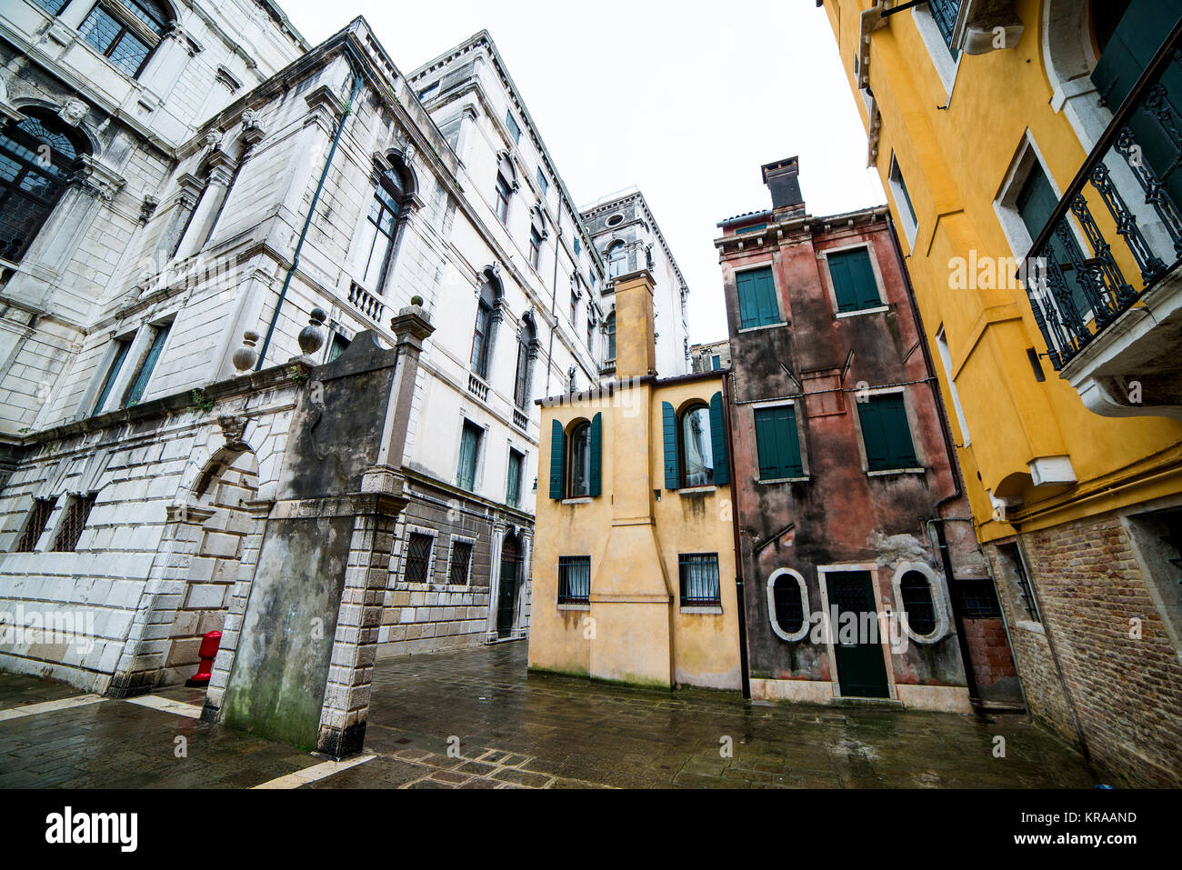 Old buildings Venice Stock Photo - Alamy
