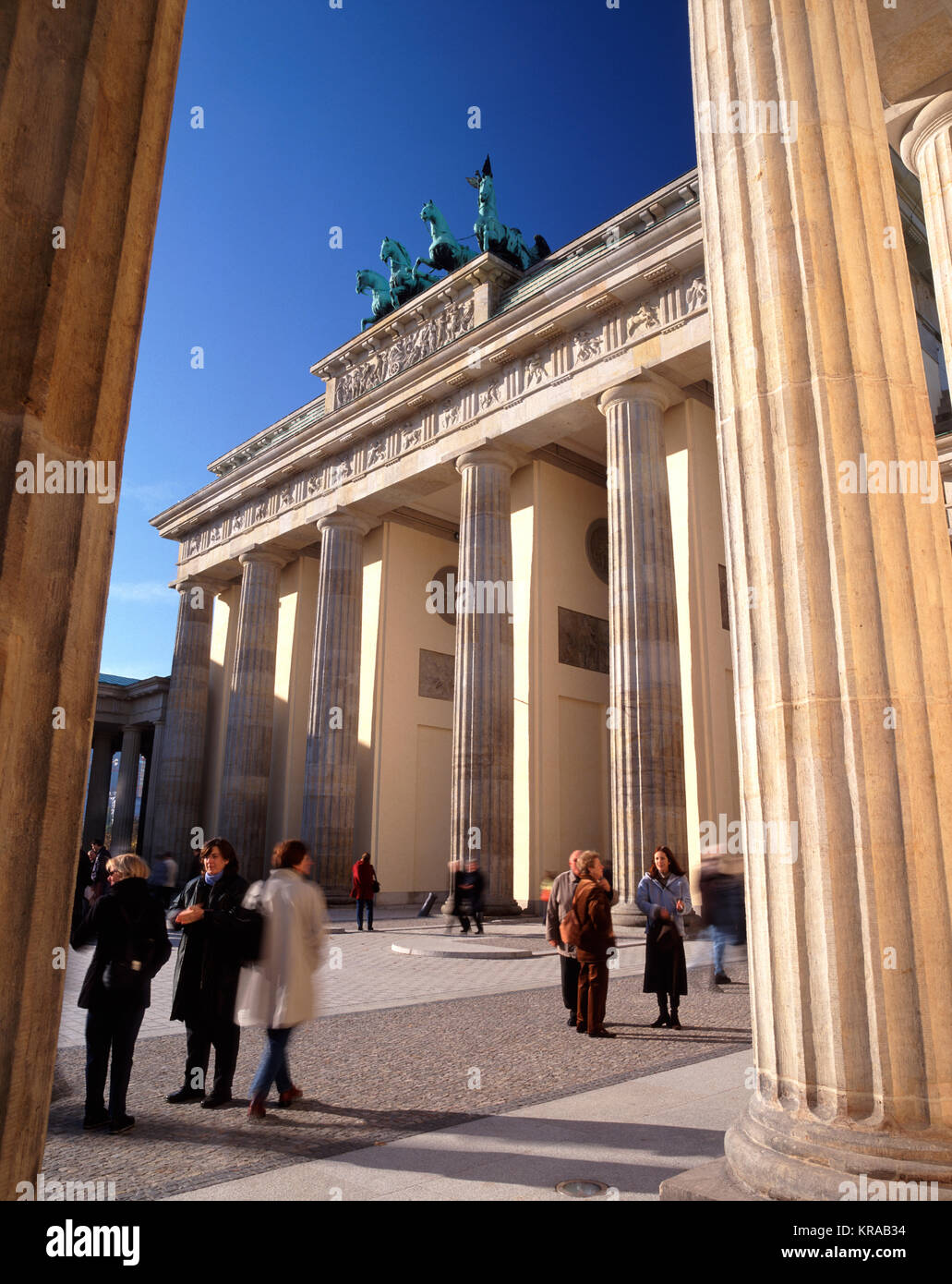 Brandenburg gate day low hi-res stock photography and images - Alamy