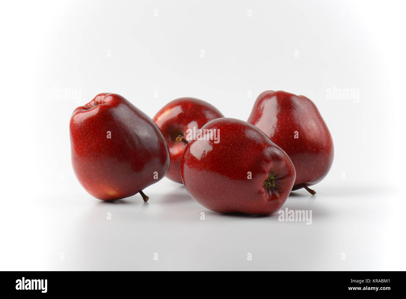 Red Delicious Apples Stock Photo - Alamy