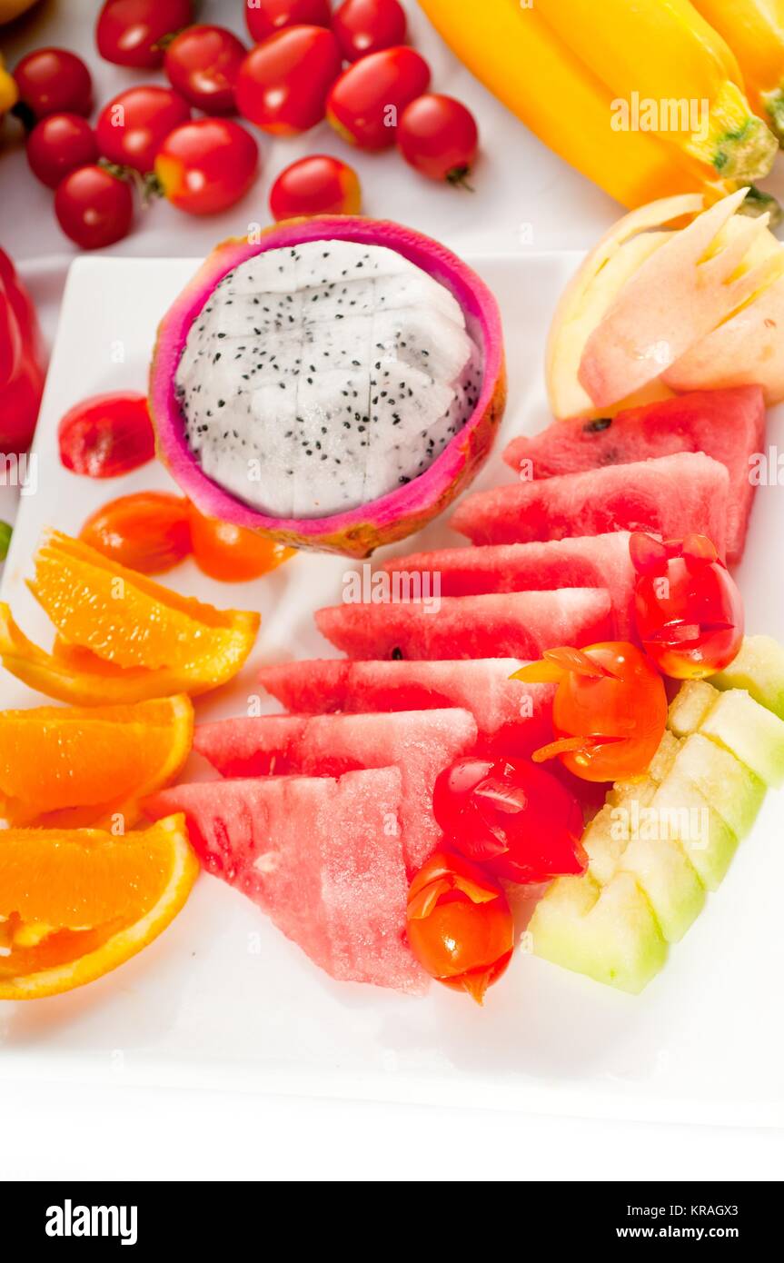 mixed plate of fresh sliced fruits Stock Photo - Alamy