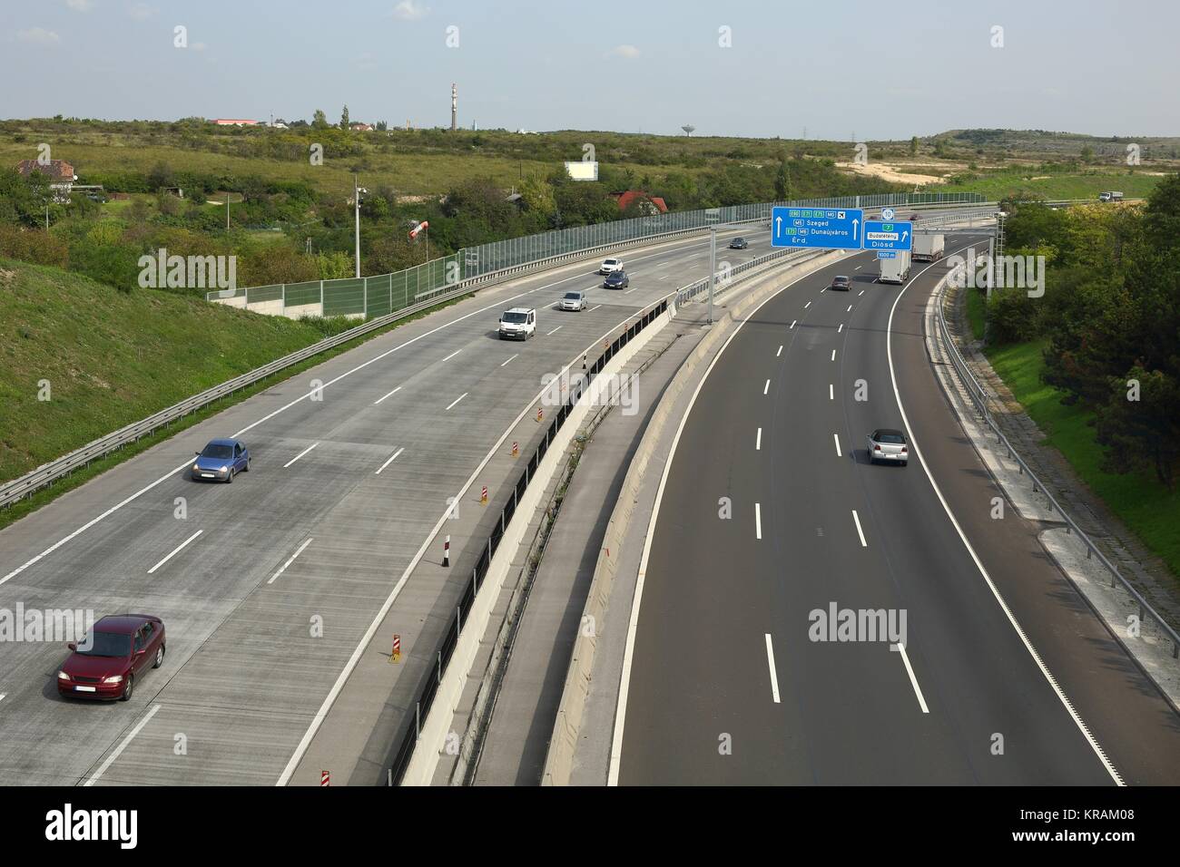 Highway with low traffic Stock Photo - Alamy