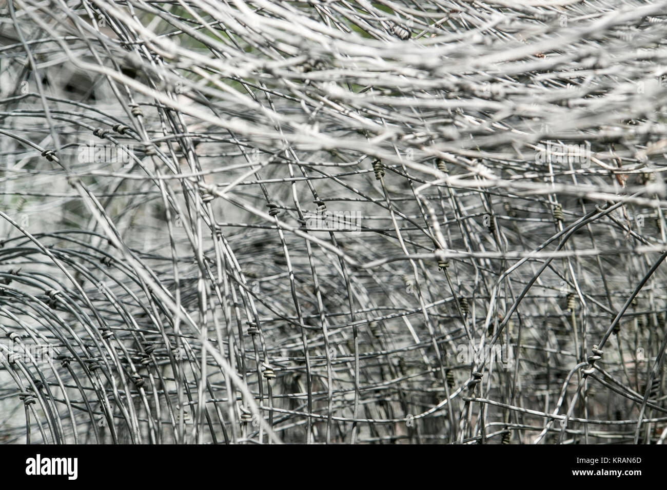 entangled mesh wire Stock Photo - Alamy