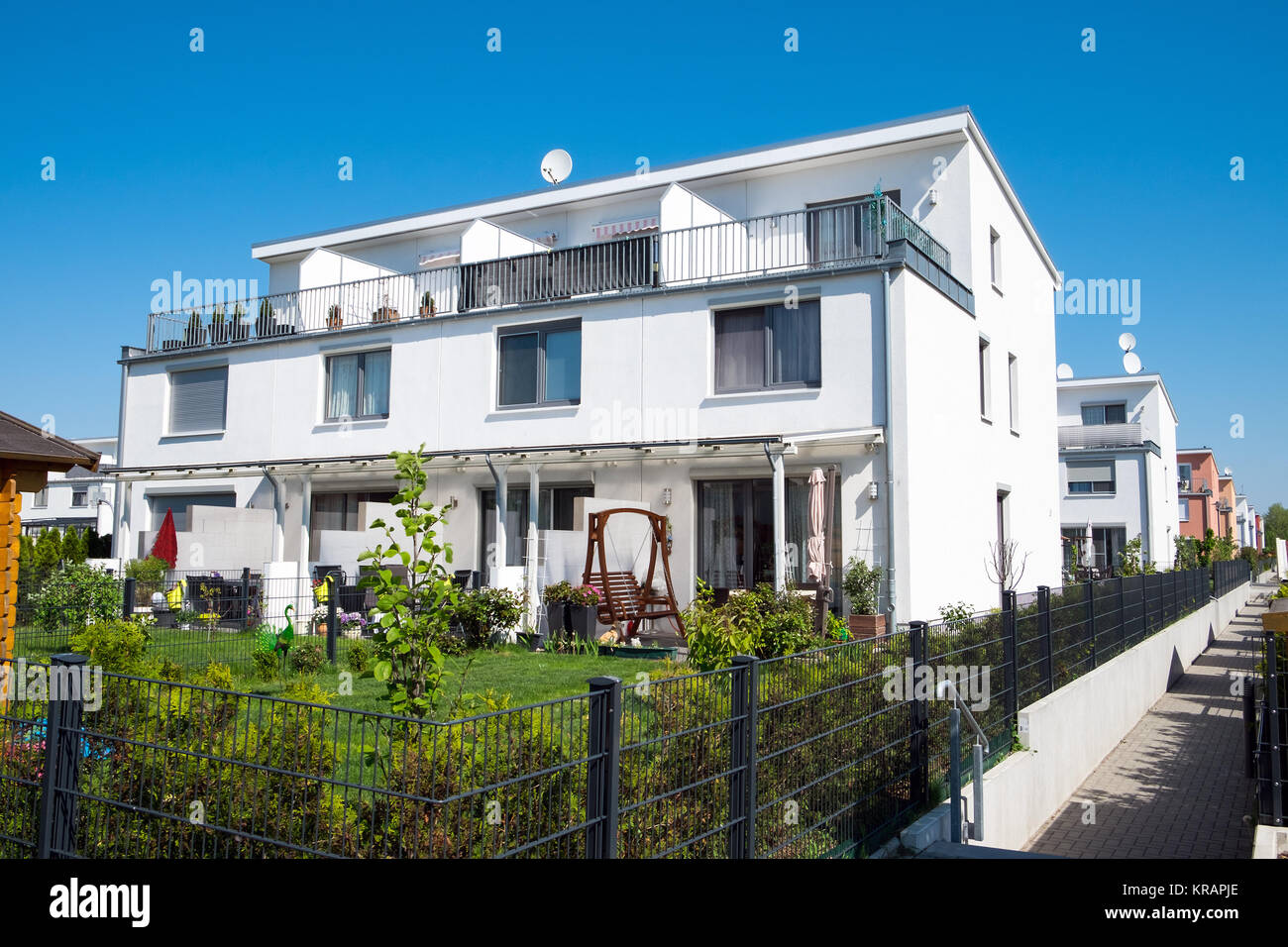 modern single-family homes in a development area in berlin Stock Photo ...