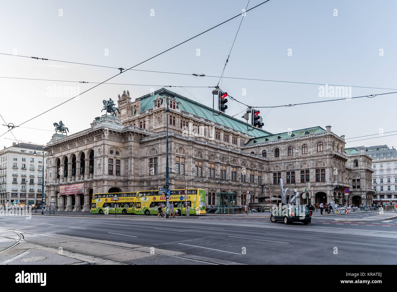 The Vienna State Opera Stock Photo - Alamy