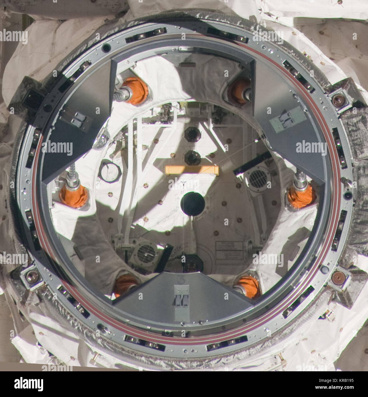 APAS-95 on Space Shuttle - topdown view Stock Photo - Alamy