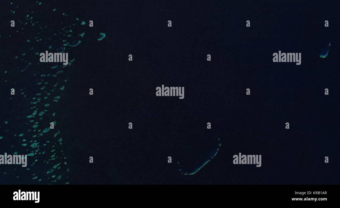 Saumarez reefs hi-res stock photography and images - Alamy