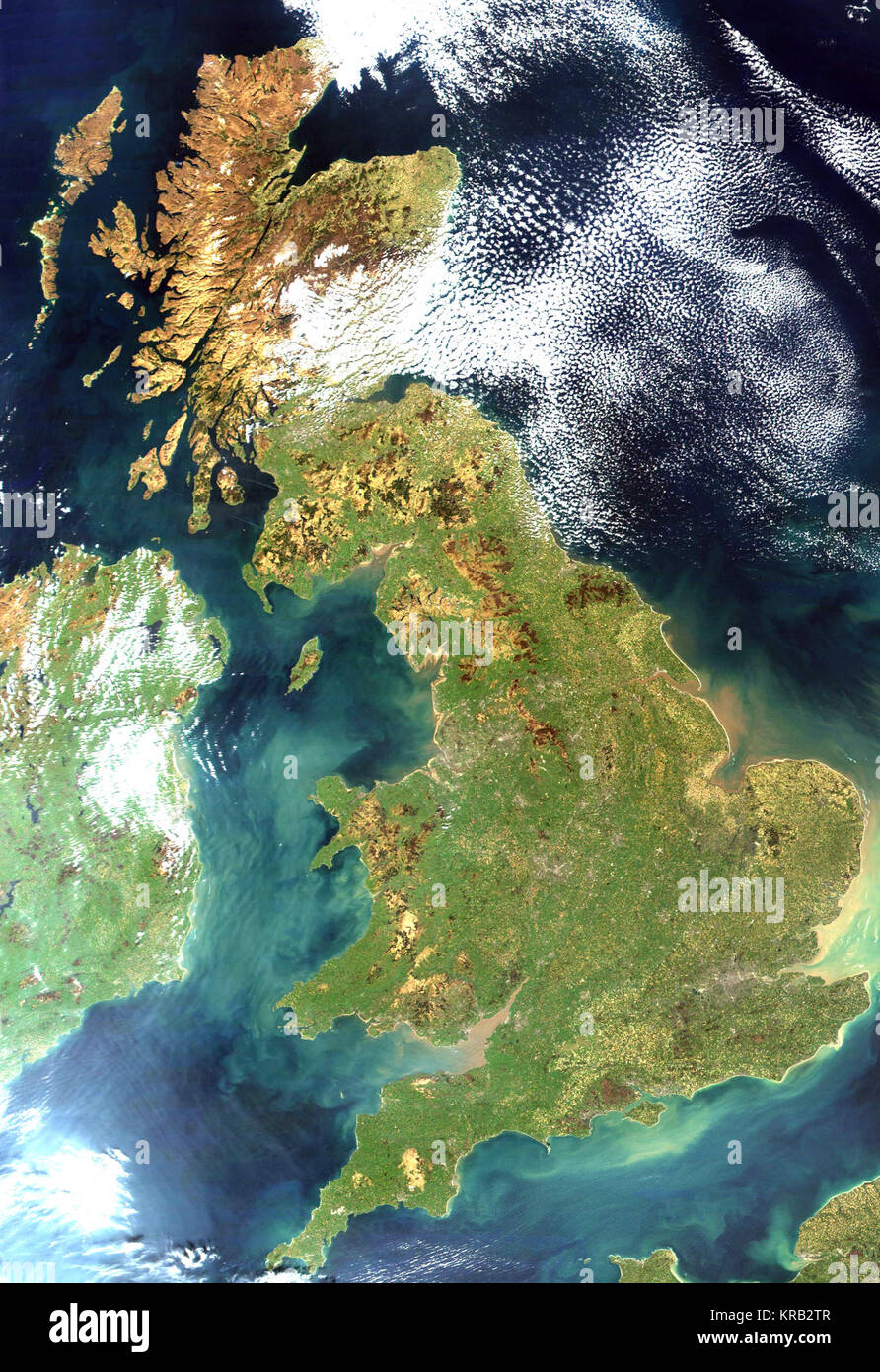 Satellite image of Great Britain and Northern Ireland in April 2002 ...