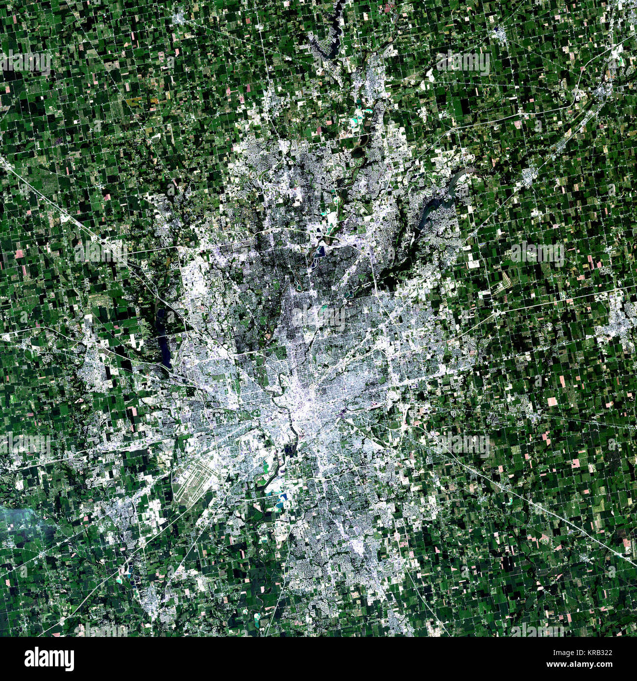 Landsat 7 image of Indianapolis, Indiana acquired July 11, 2001 Landsat ...