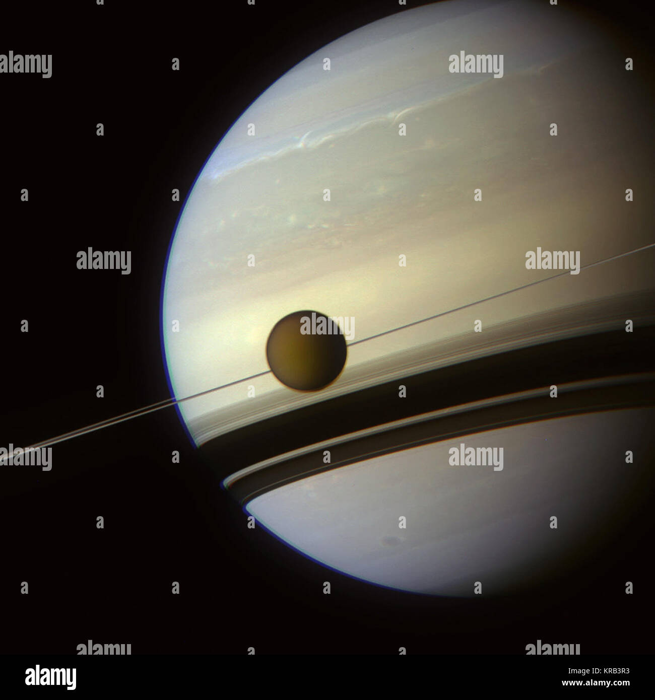 Saturntitan cassini NASA Stock Photo - Alamy