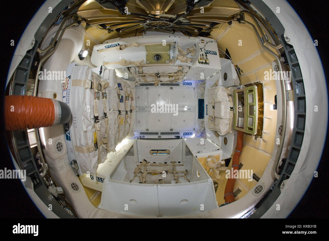 A look inside the Dragon cargo capsule Stock Photo - Alamy