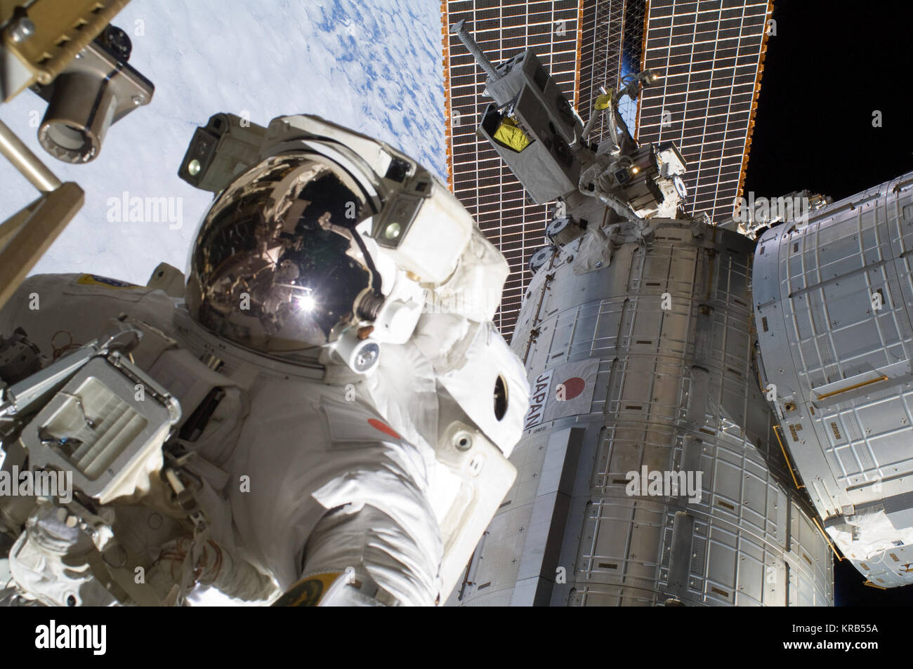 ISS-32 American EVA b5 Aki Hoshide Stock Photo - Alamy