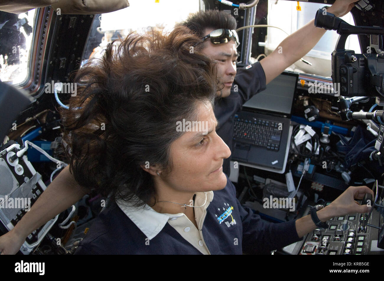 ISS-33 Sunita Williams and Aki Hoshide during the rendezvous and ...
