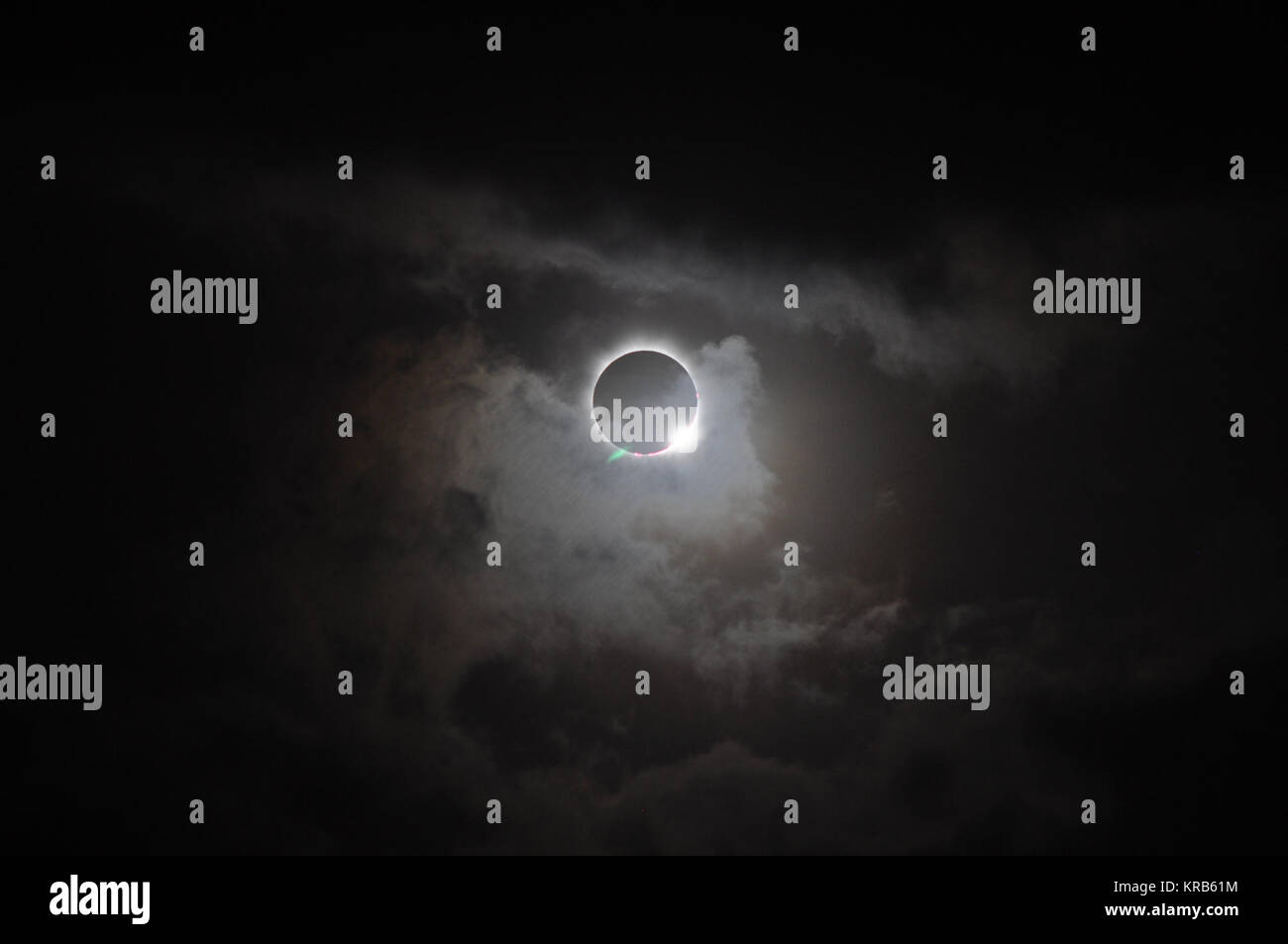 On Nov. 13, 2012, a narrow corridor in the southern hemisphere ...