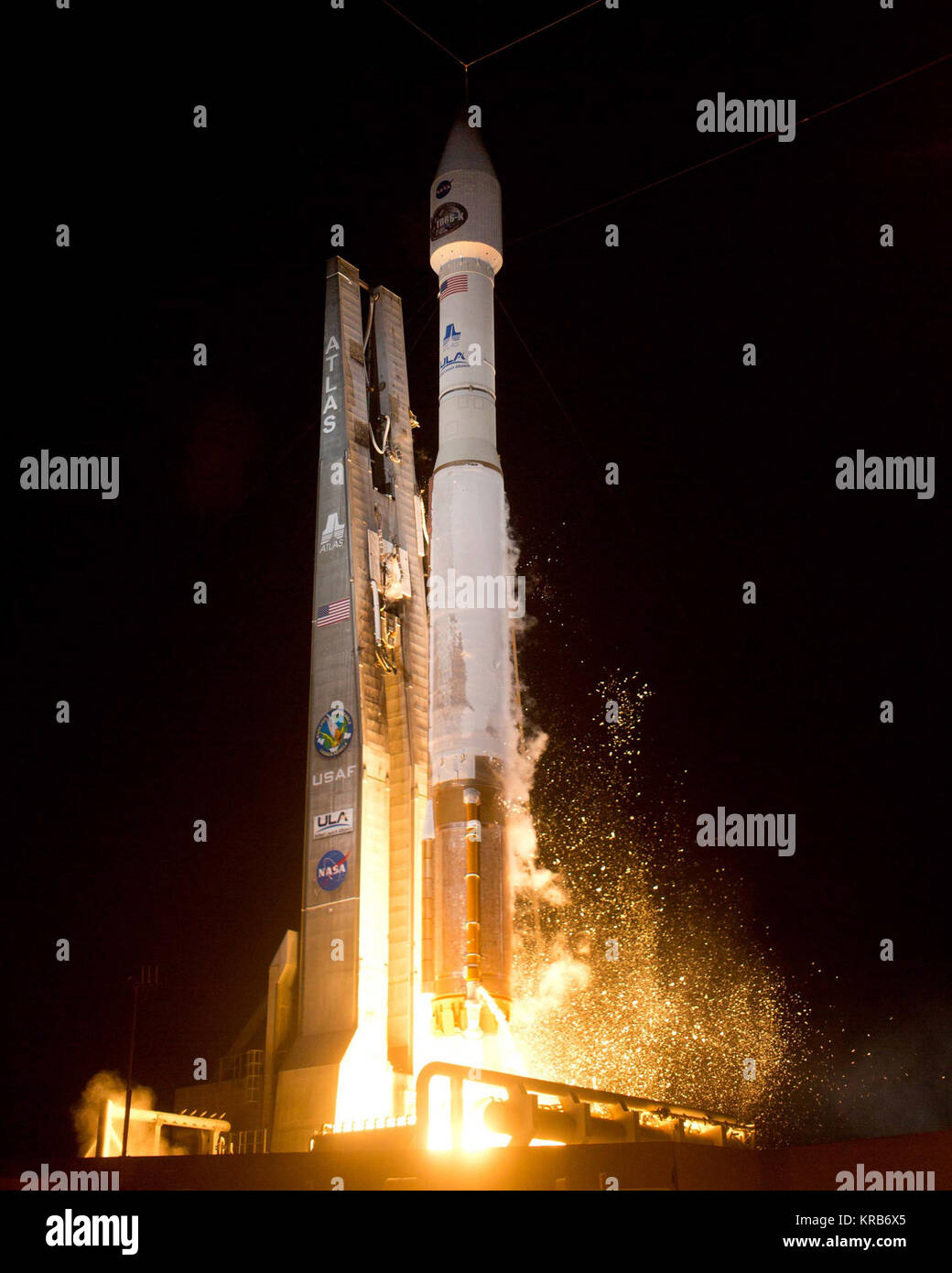 Atlas rocket launched nasas hi-res stock photography and images - Alamy