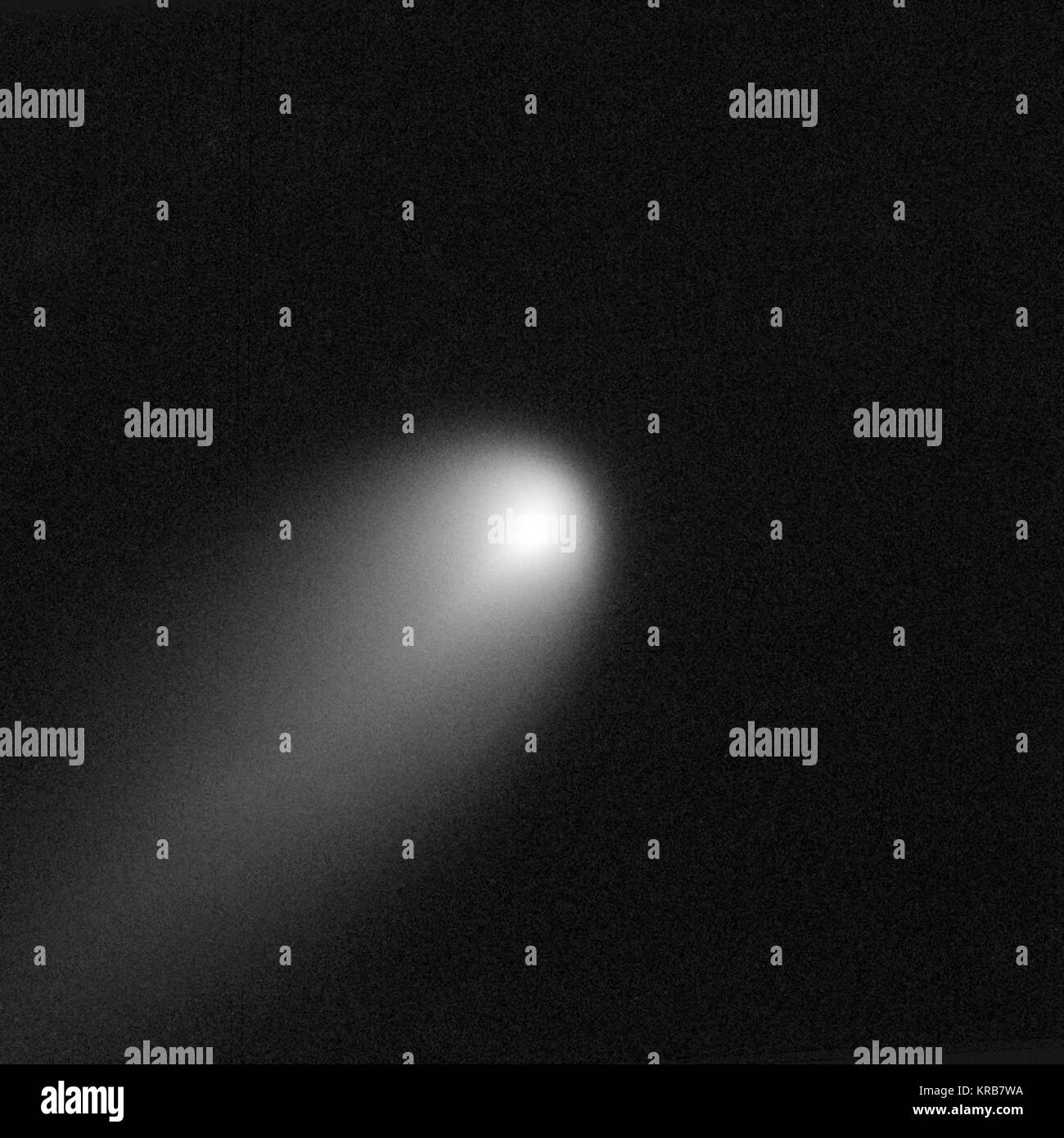 Picture saved with settings embedded. ISON Comet captured by HST, April ...