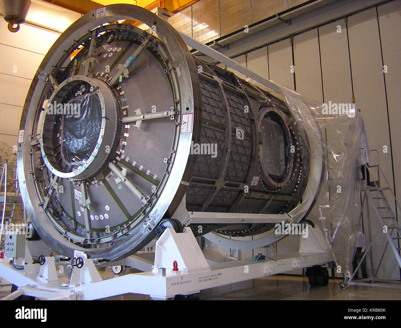 Node 3 hi-res stock photography and images - Alamy