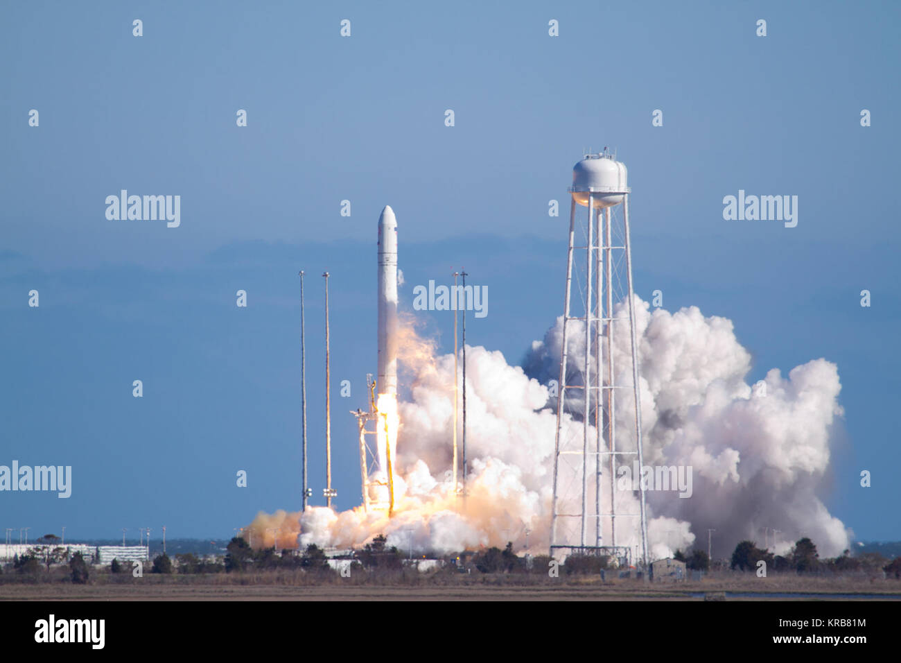 The Antares rocket clears the launch pad on its way to orbit Stock ...