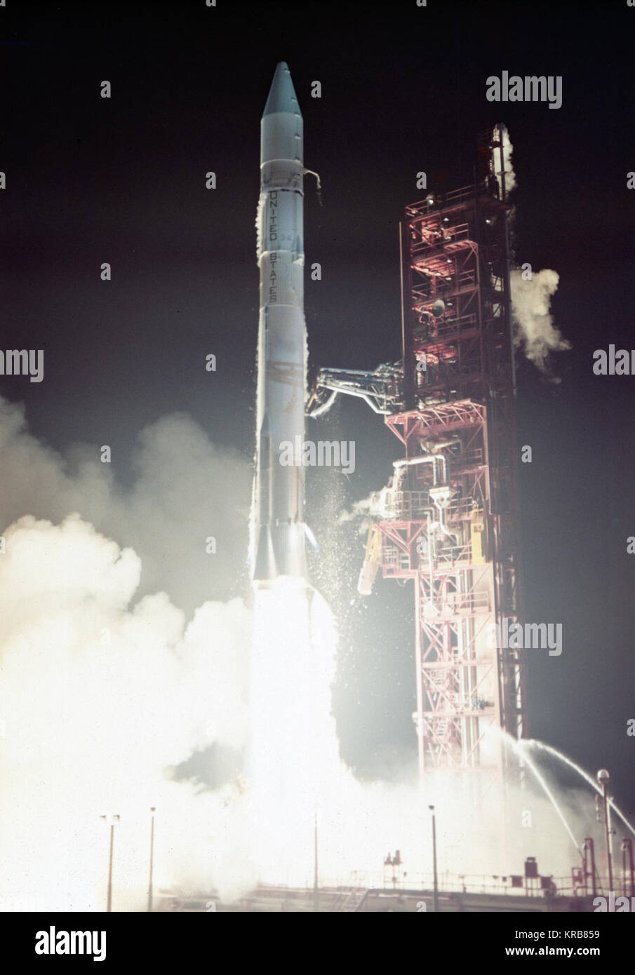LAUNCH OF MARINER 10, LAUNCH VEHICLE-ATLAS-CENTAUR. LAUNCH DATE ...
