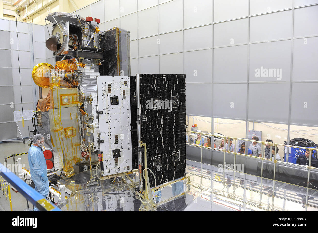 Solar array deployment test hi-res stock photography and images - Alamy