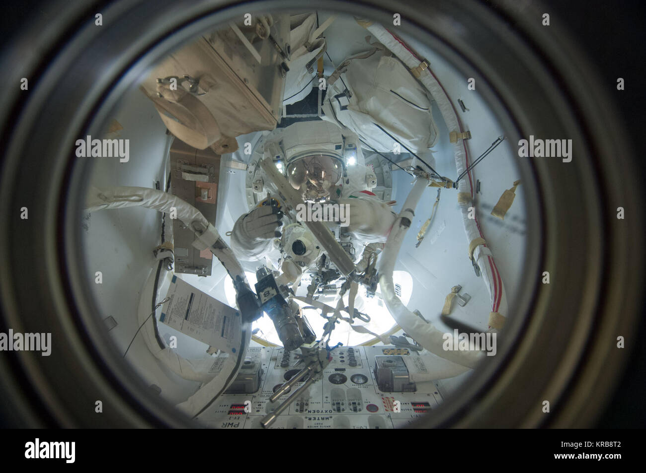 Spacesuit emu 2 hi-res stock photography and images - Alamy