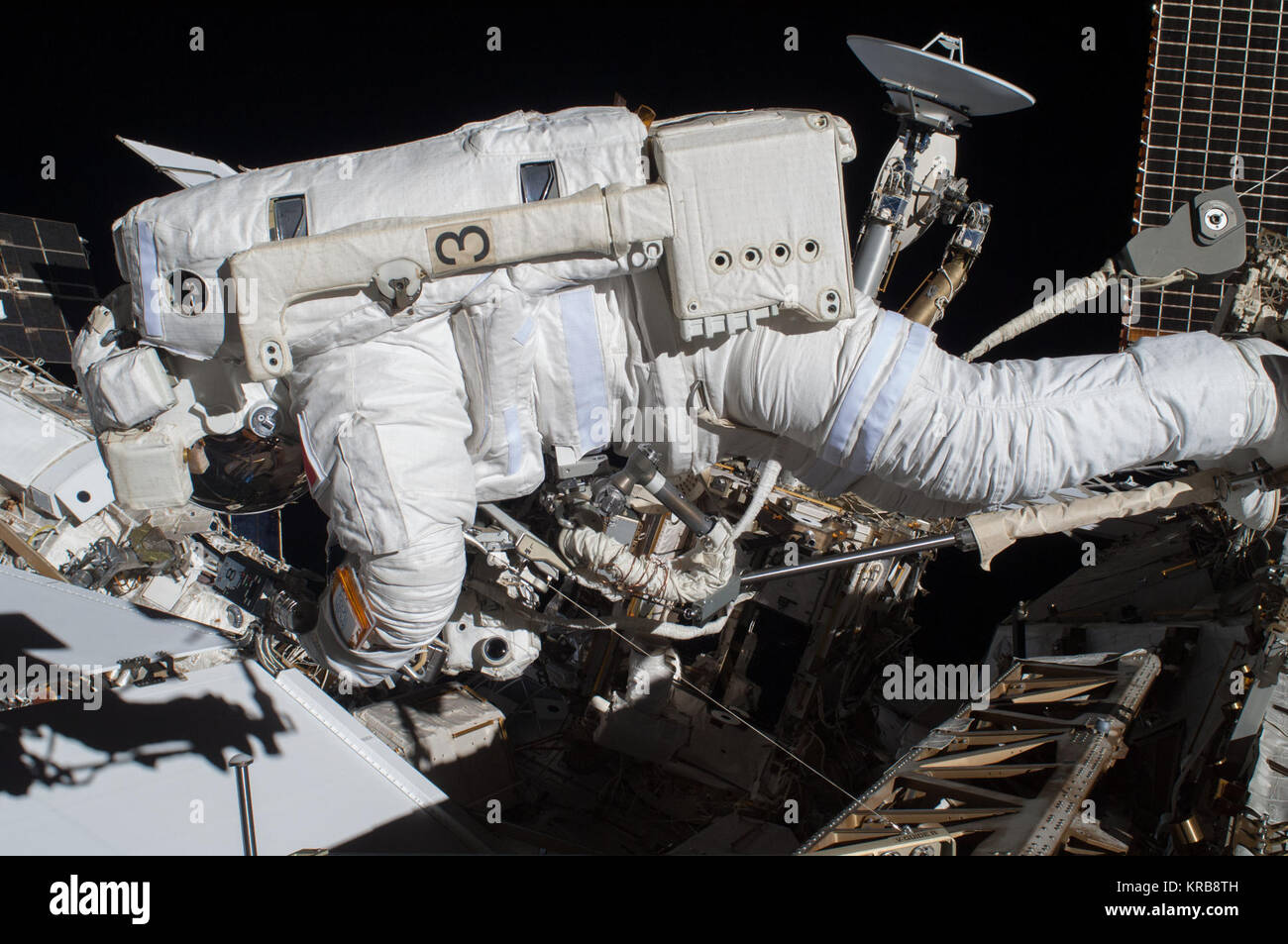 ISS-36 EVA-2 m Luca Parmitano Stock Photo - Alamy