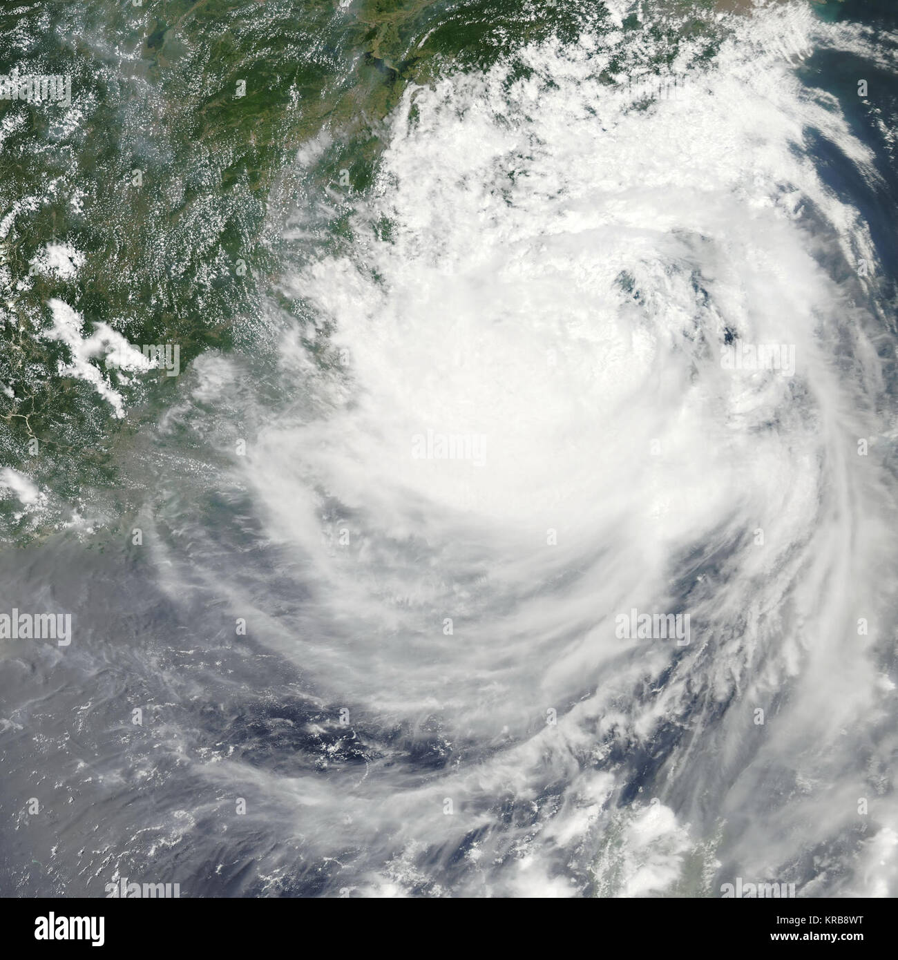 Typhoon Soulik 2013-07-13 0545Z Stock Photo - Alamy