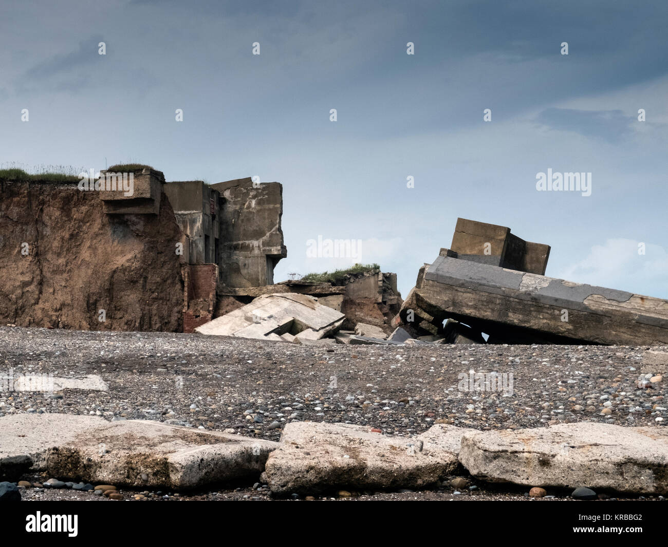 Humberside, WW2 Gun emplacements and military defence, derelict and ...