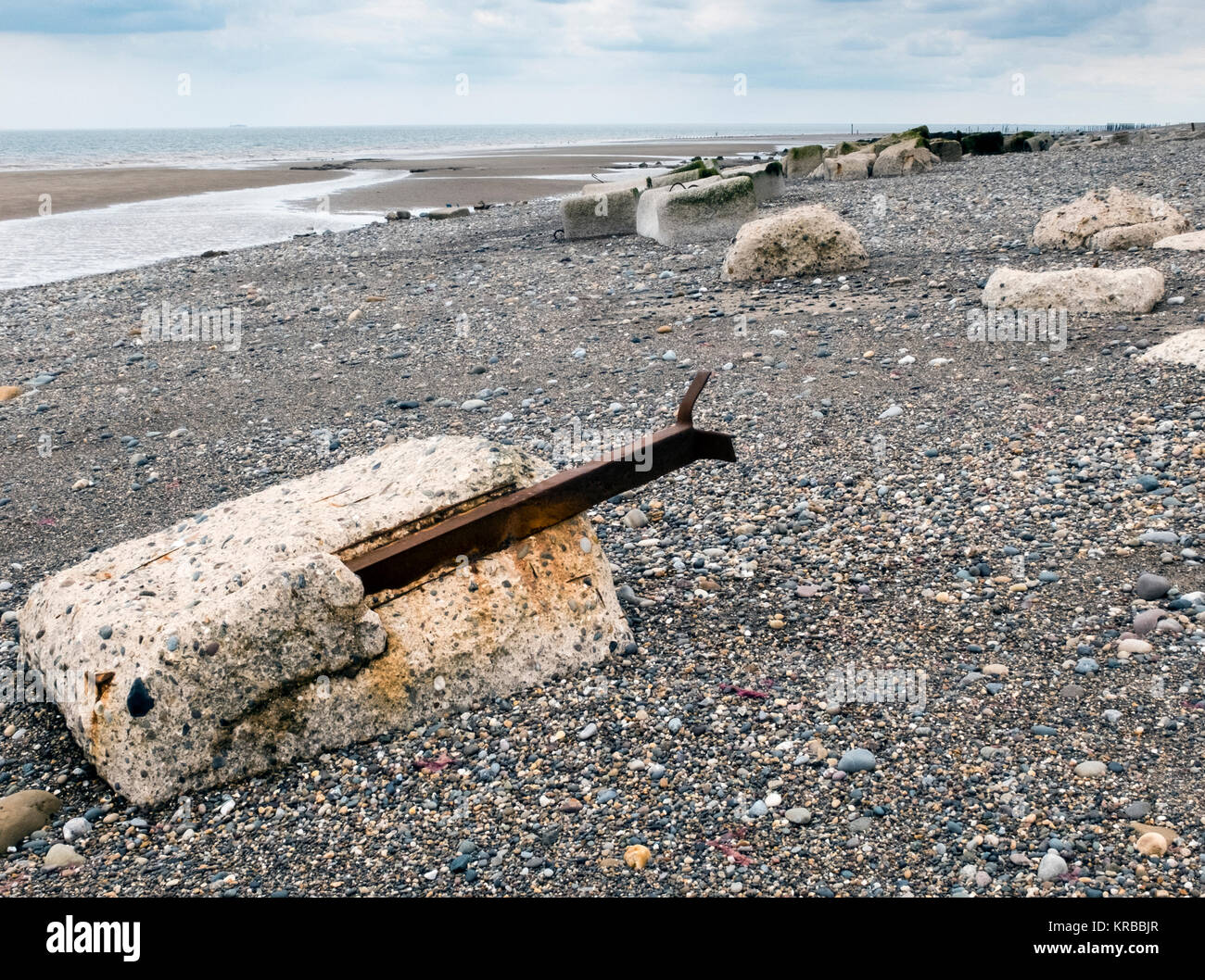 Humberside, WW2 Gun emplacements and military defence, derelict and ...