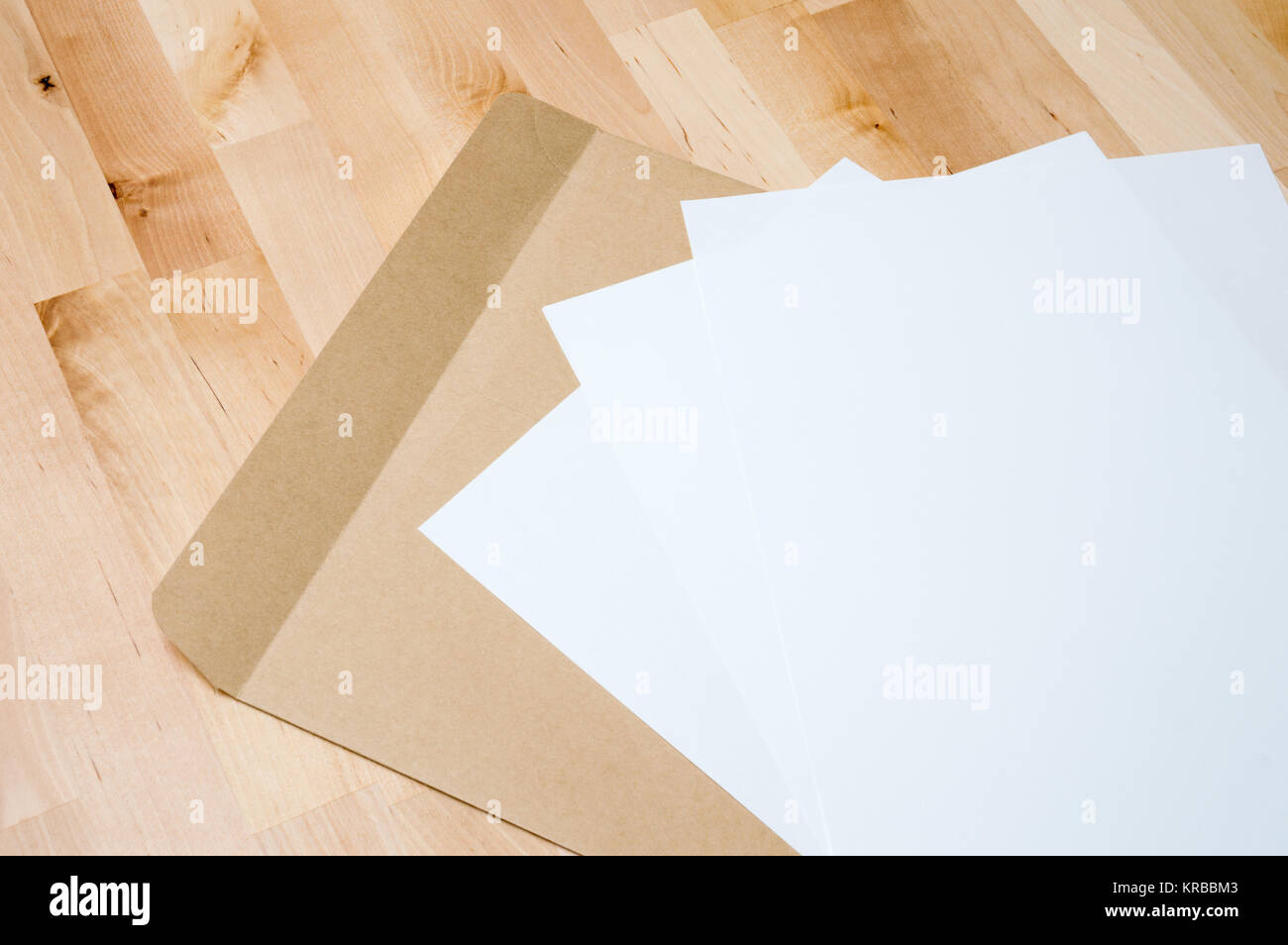 Document envelope : Business concept Stock Photo - Alamy