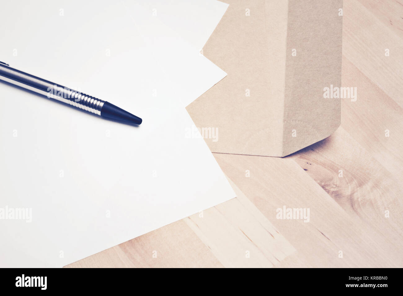 Document envelope and pen : Business concept Stock Photo - Alamy