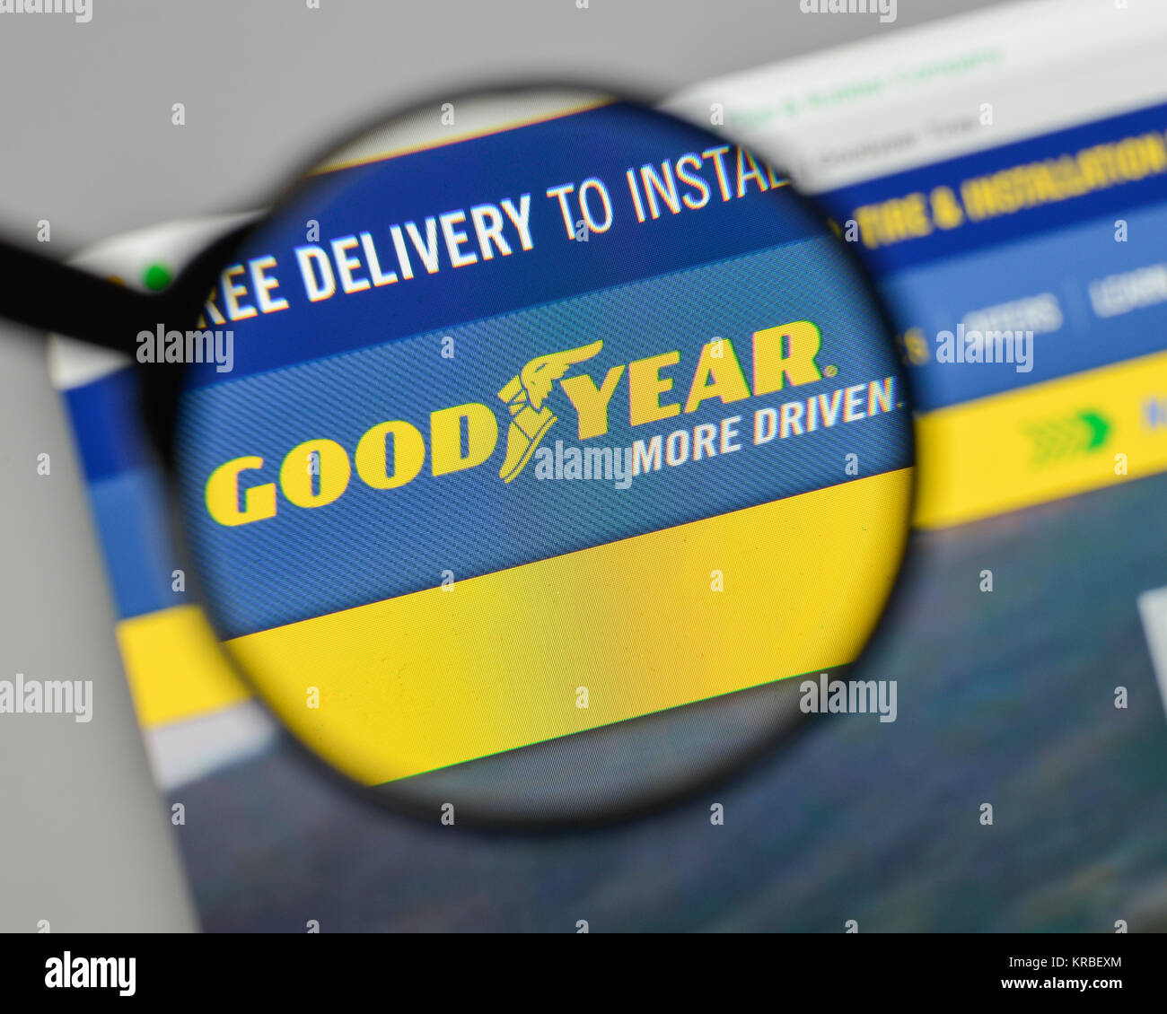 Goodyear logo hi-res stock photography and images - Alamy
