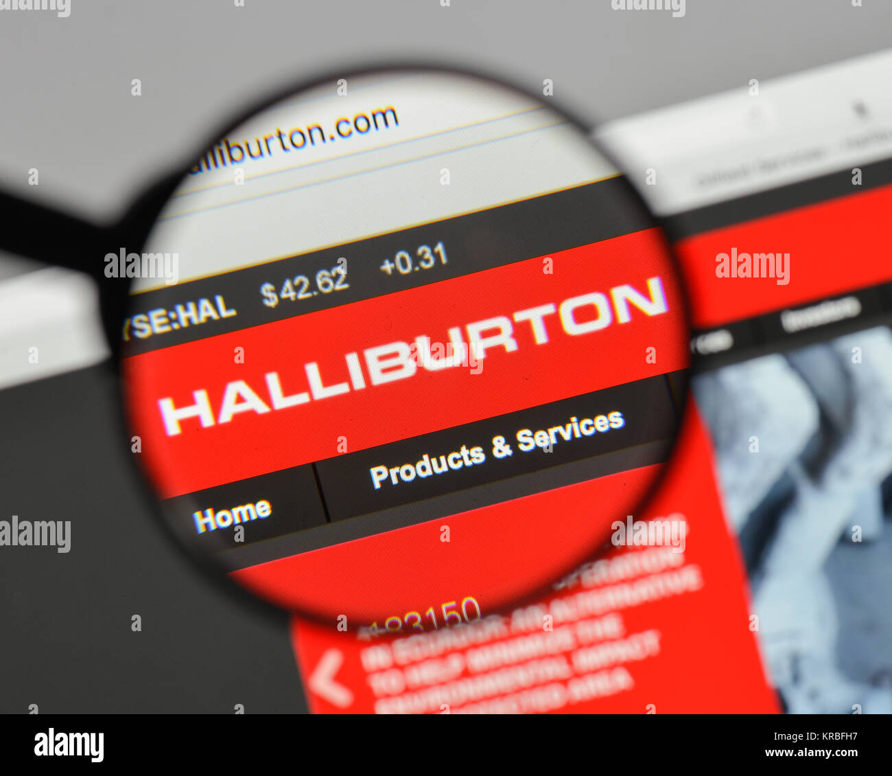Halliburton logo hi-res stock photography and images - Alamy
