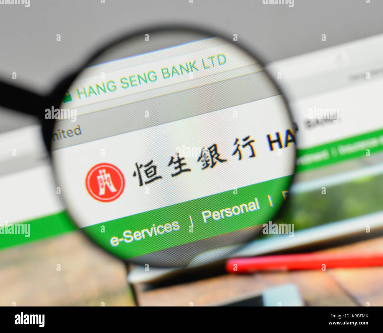 Hang Seng Bank Logo Stock Photos & Hang Seng Bank Logo Stock Images - Alamy