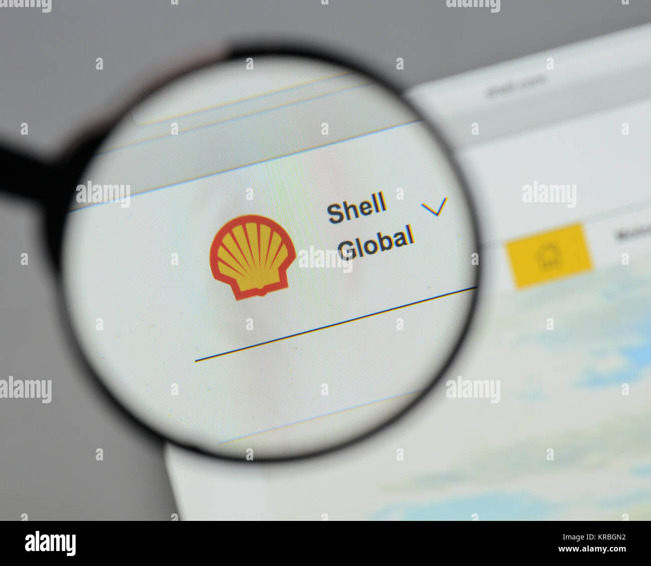 Milan, Italy - August 10, 2017: Shell BG Group logo on the website ...