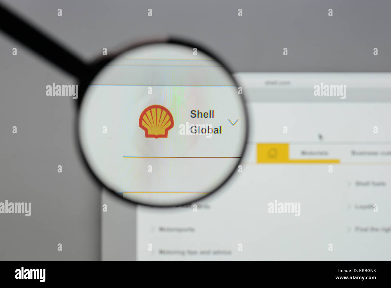 Milan, Italy - August 10, 2017: Shell BG Group logo on the website ...