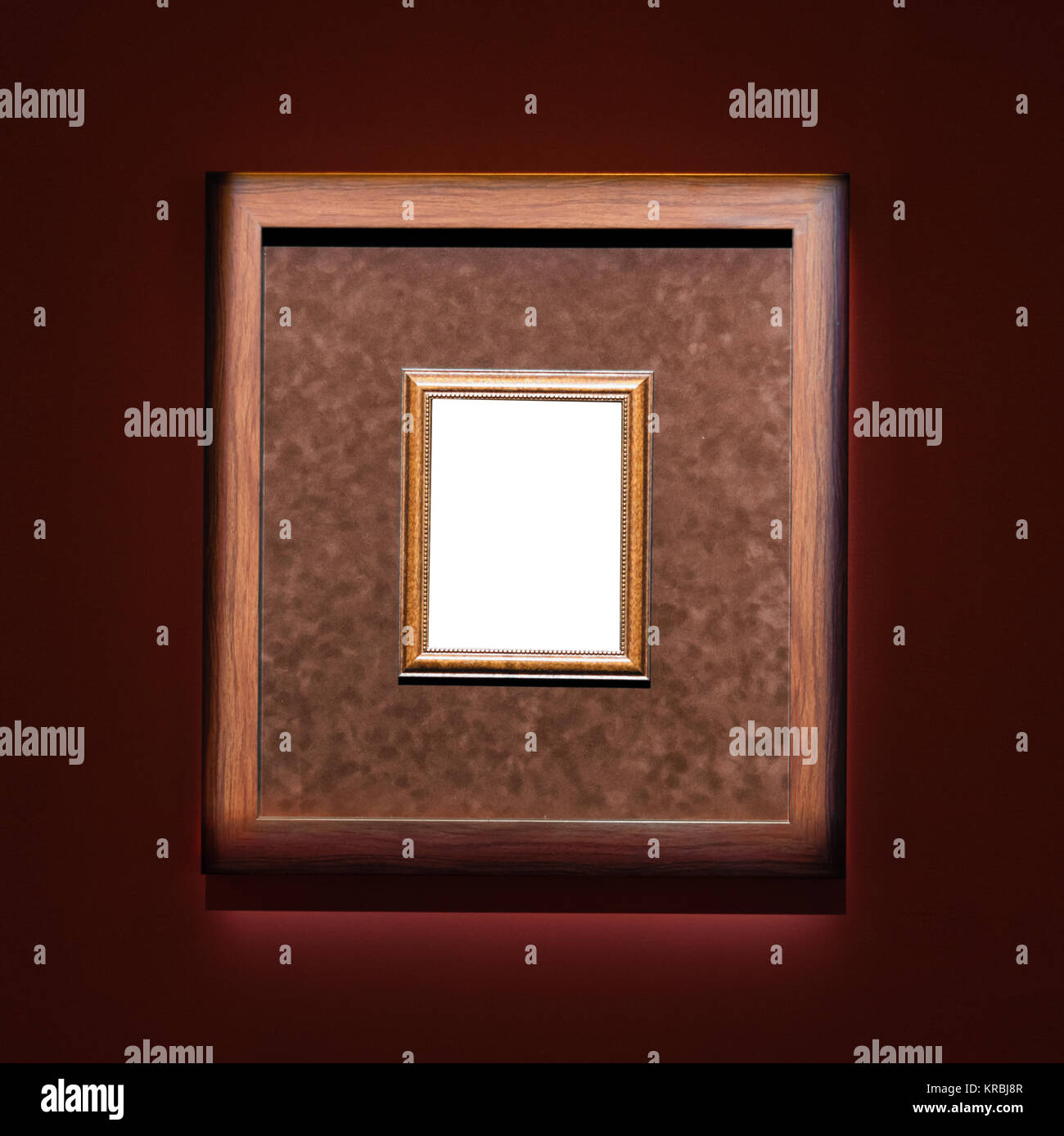 Empty Museum Wall High Resolution Stock Photography and Images - Alamy