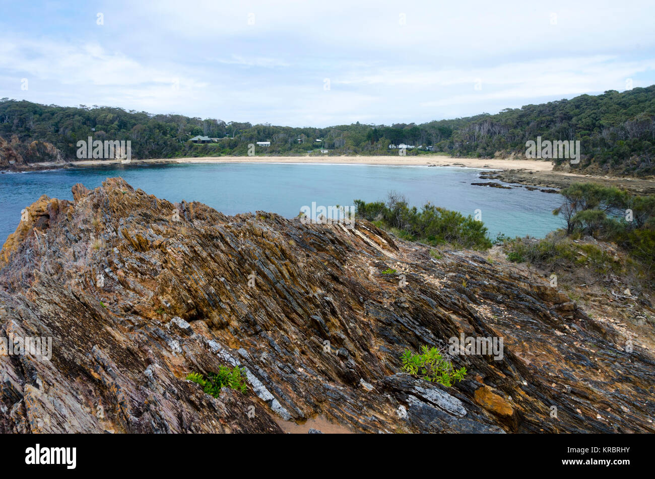 Rocky coast and cliffs, Guerilla Bay, New South Wales, Australia Stock ...