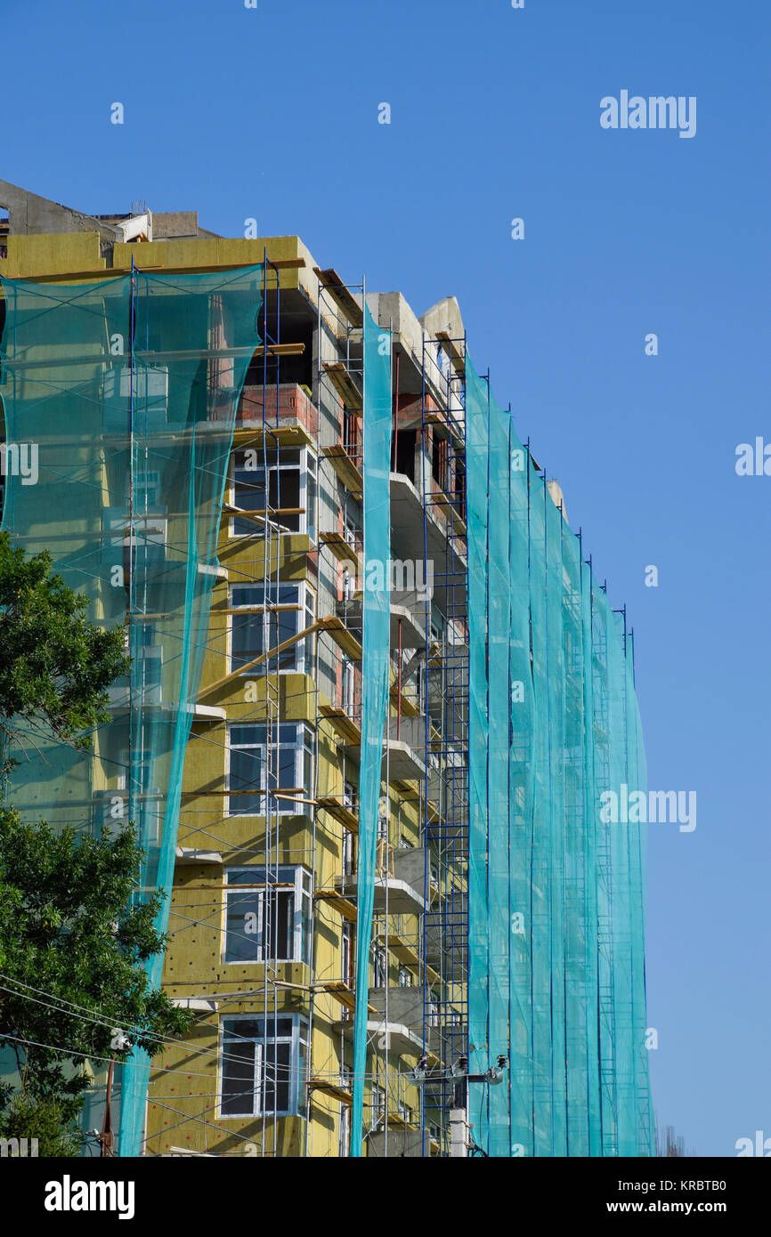 Safety net in the newly built high-rise building Stock Photo - Alamy