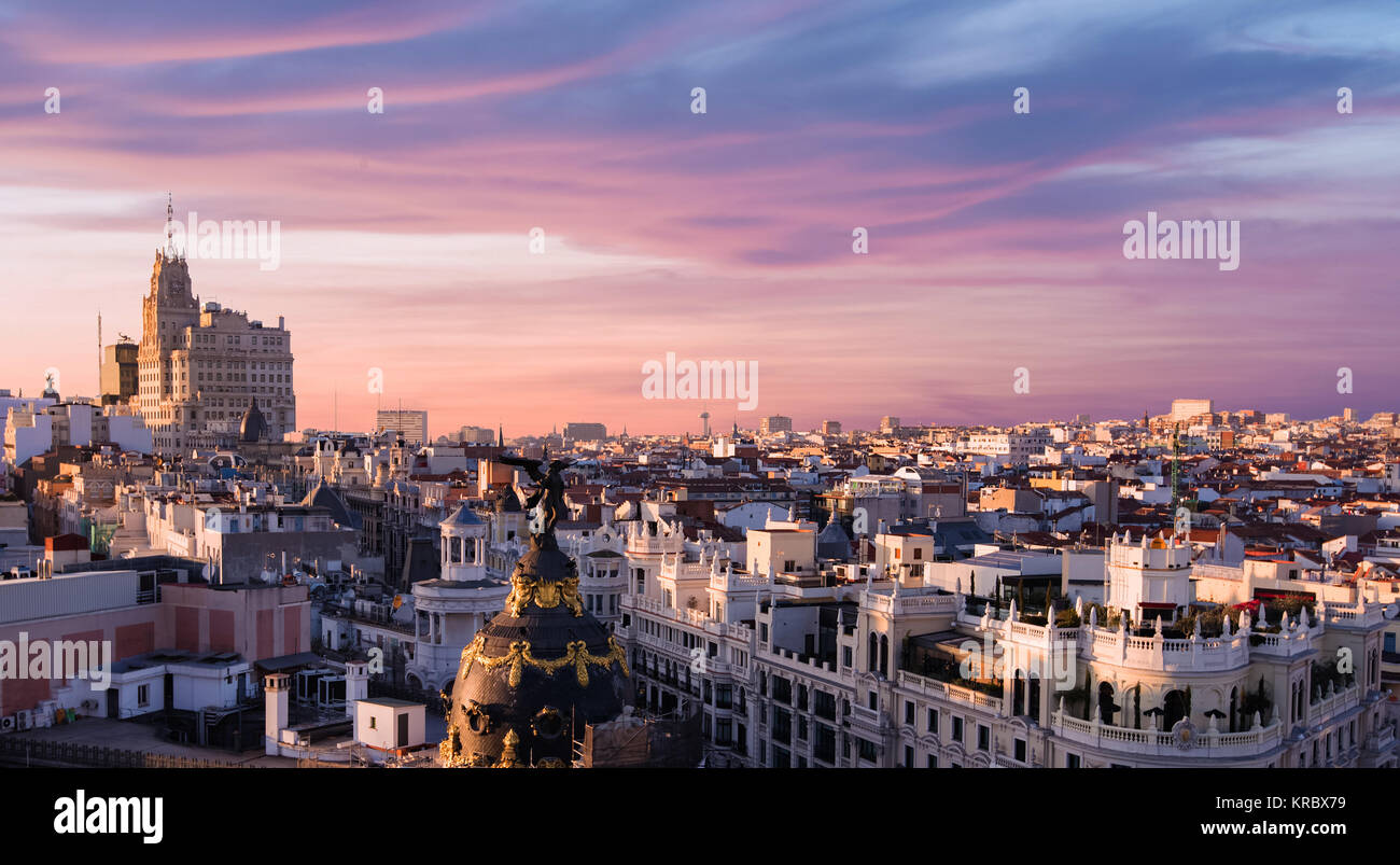 Madrid downtown madrid modern skyline hi-res stock photography and ...