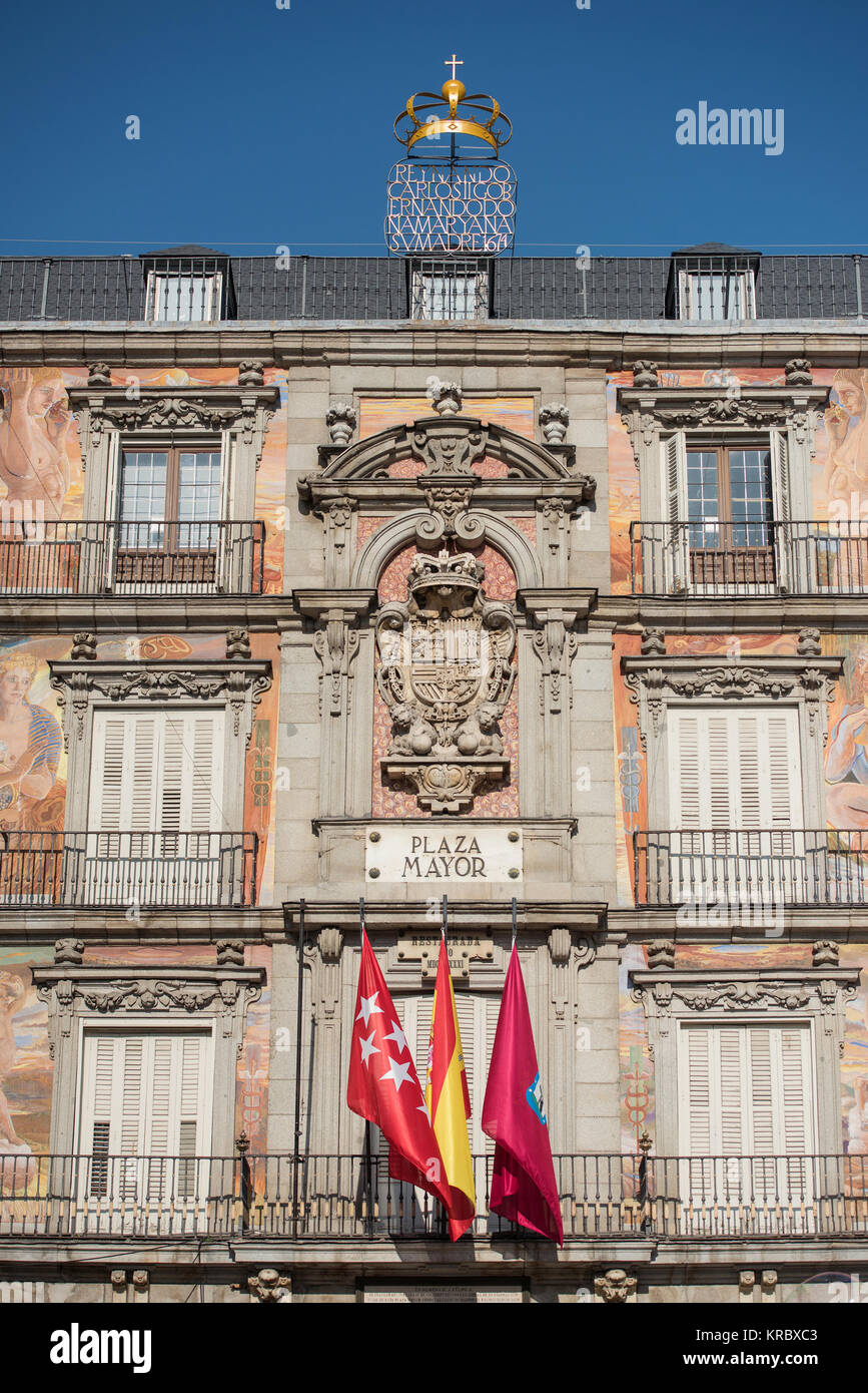 Beautiful facade of old building in Plaza Mayor, Madrid, Spain Stock ...