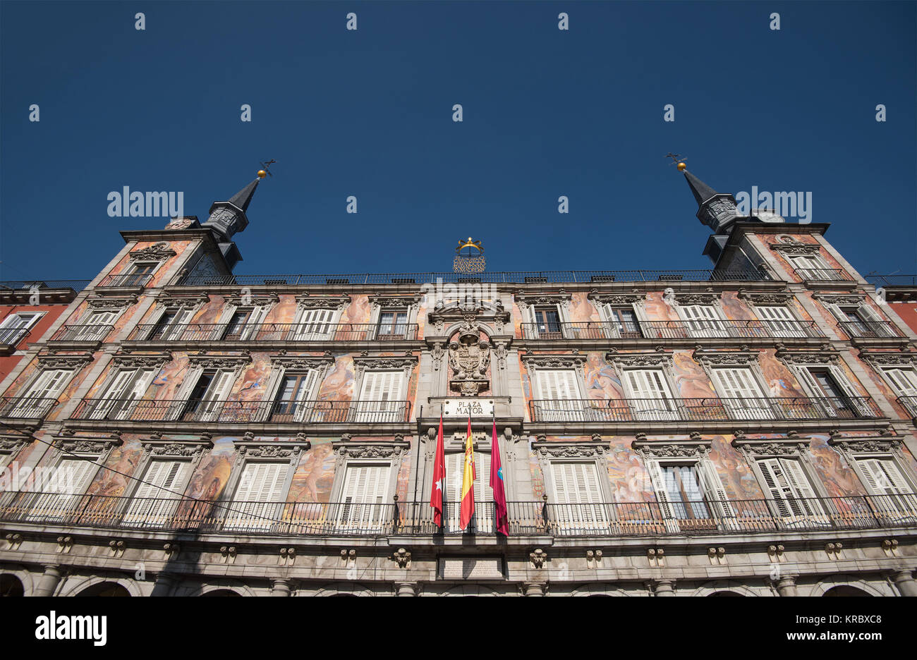 Beautiful facade of old building in Plaza Mayor, Madrid, Spain Stock ...