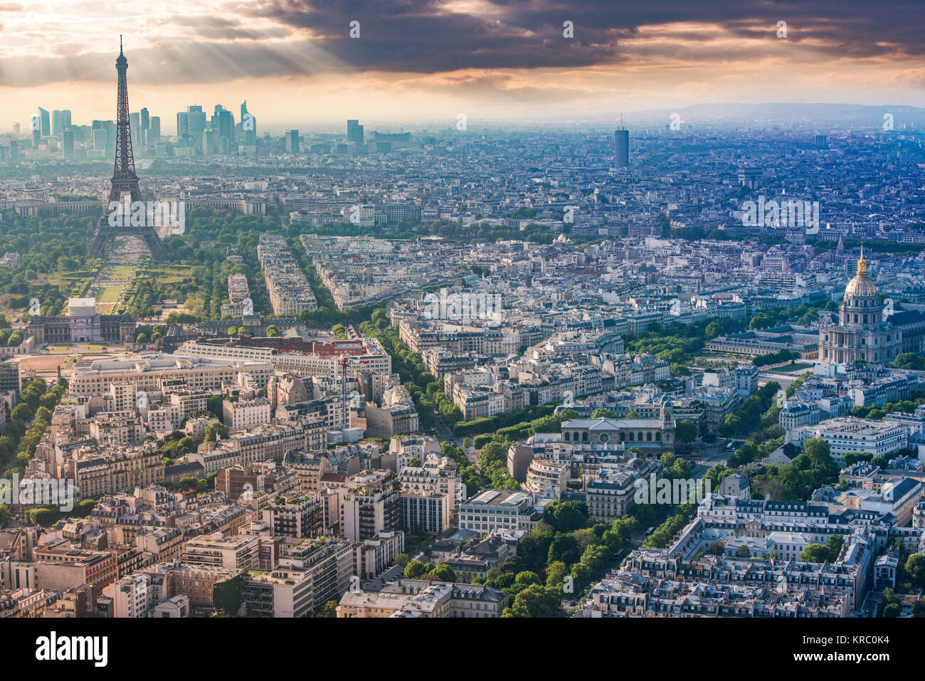 Paris skyline beauty hi-res stock photography and images - Alamy