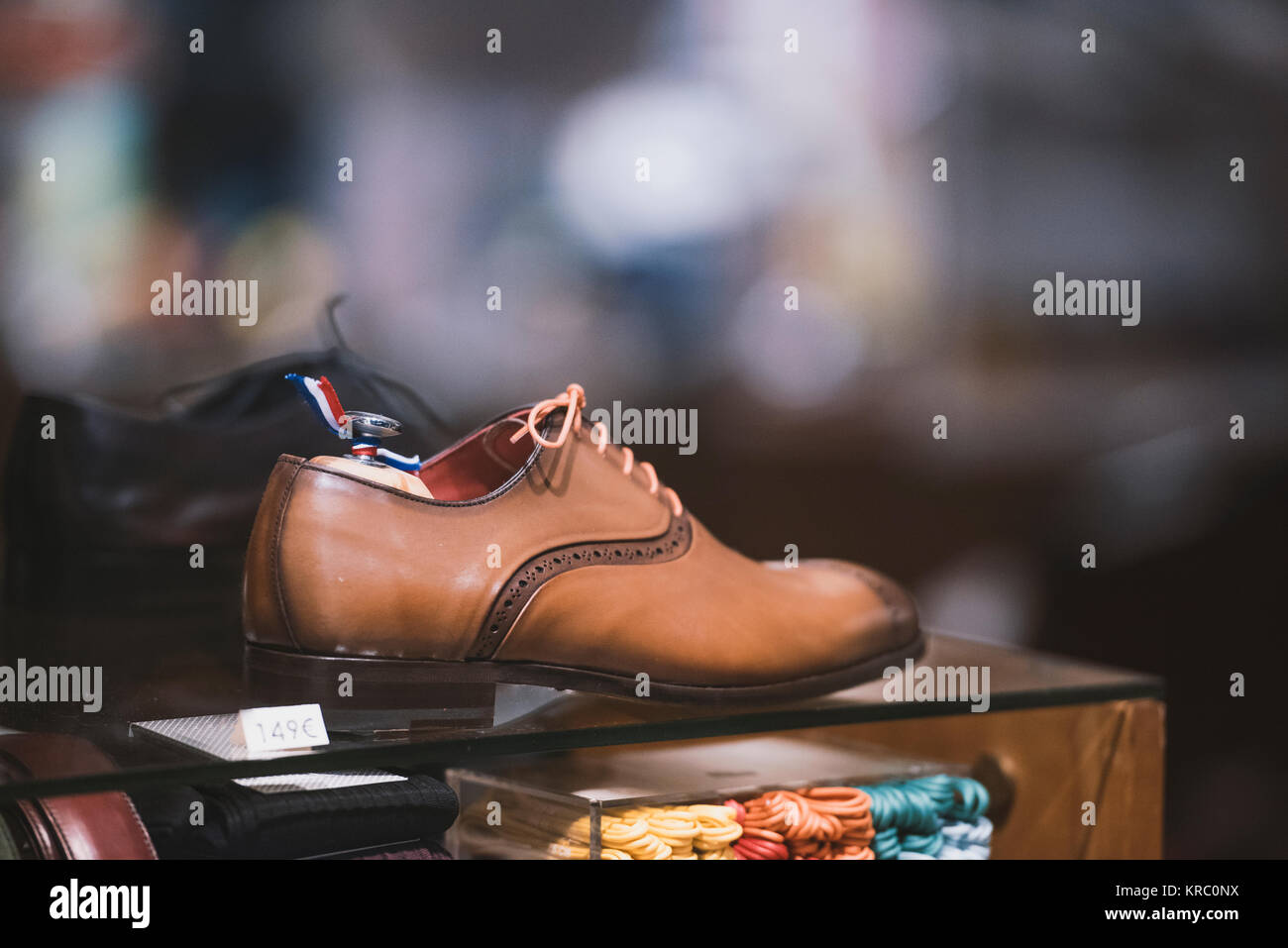Man fancy shoes in a store in Paris Stock Photo - Alamy