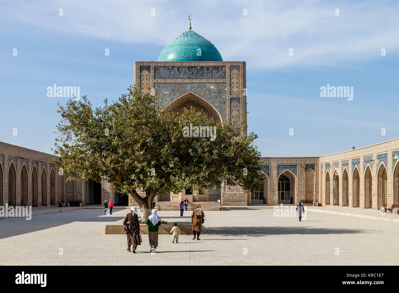 The Inner Courtyard Of The Kalyan Mosque, Bukhara, Uzbekistan Stock ...