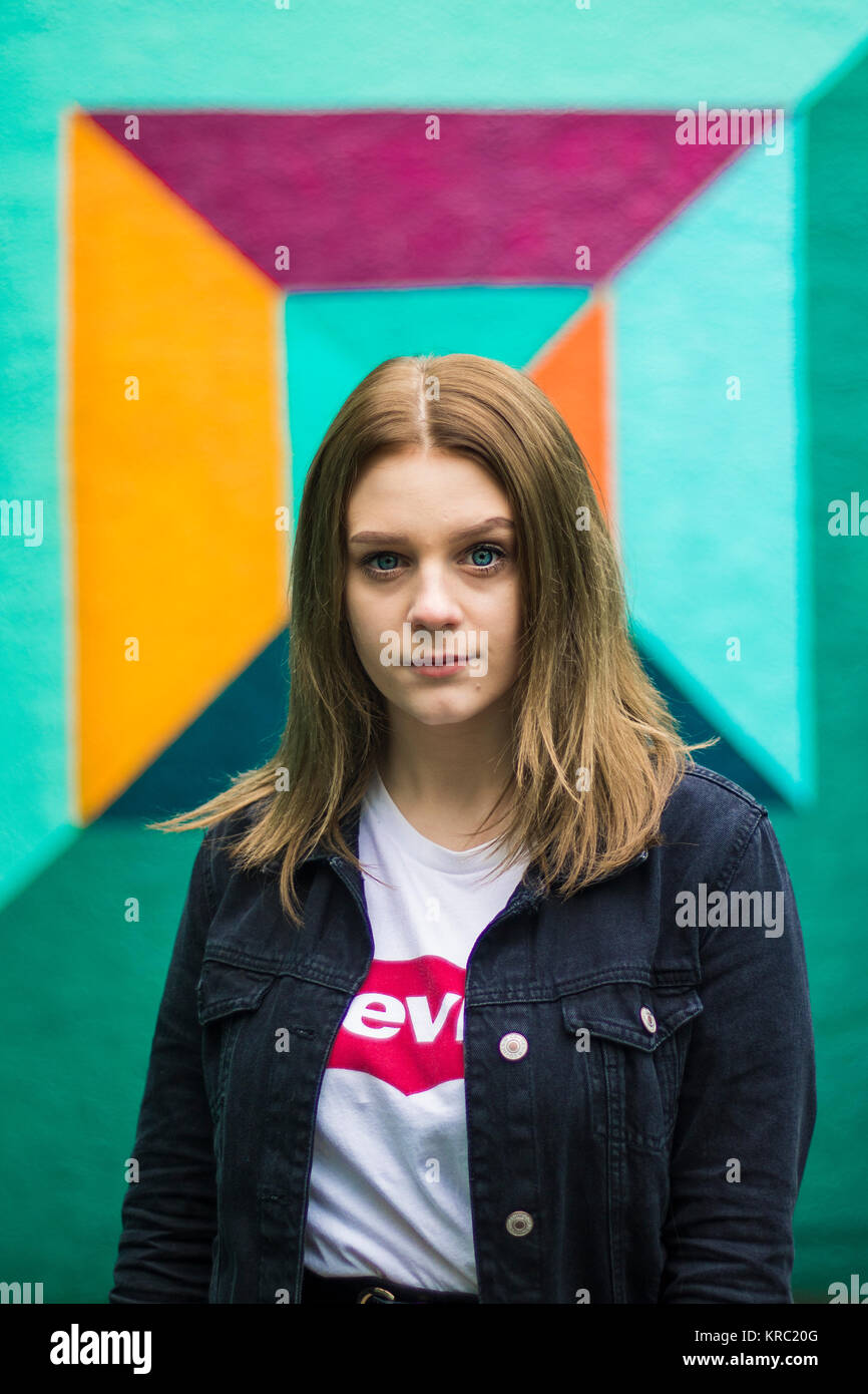 Graffiti portraits hi-res stock photography and images - Alamy