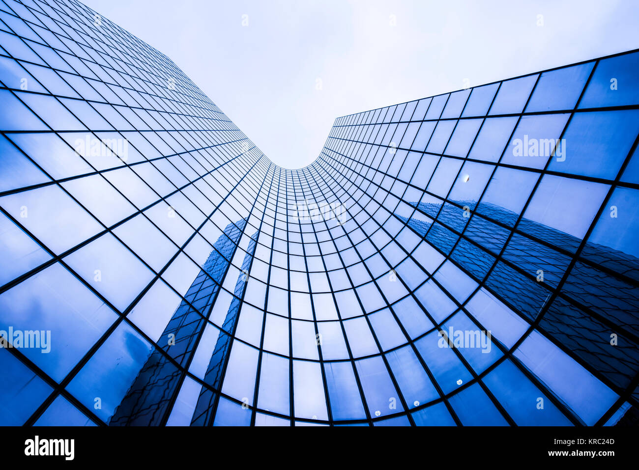 Abstract glass building hi-res stock photography and images - Alamy