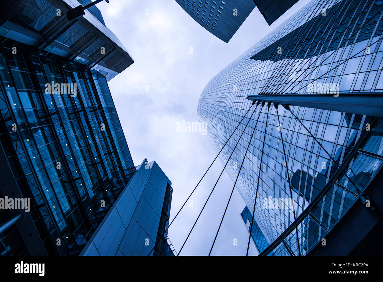 office building in Paris Stock Photo - Alamy