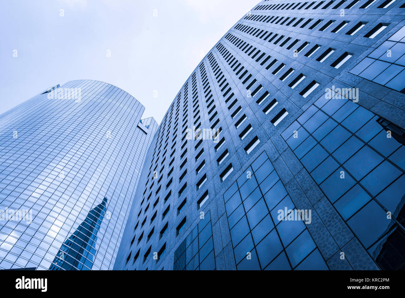 office building in Paris Stock Photo - Alamy